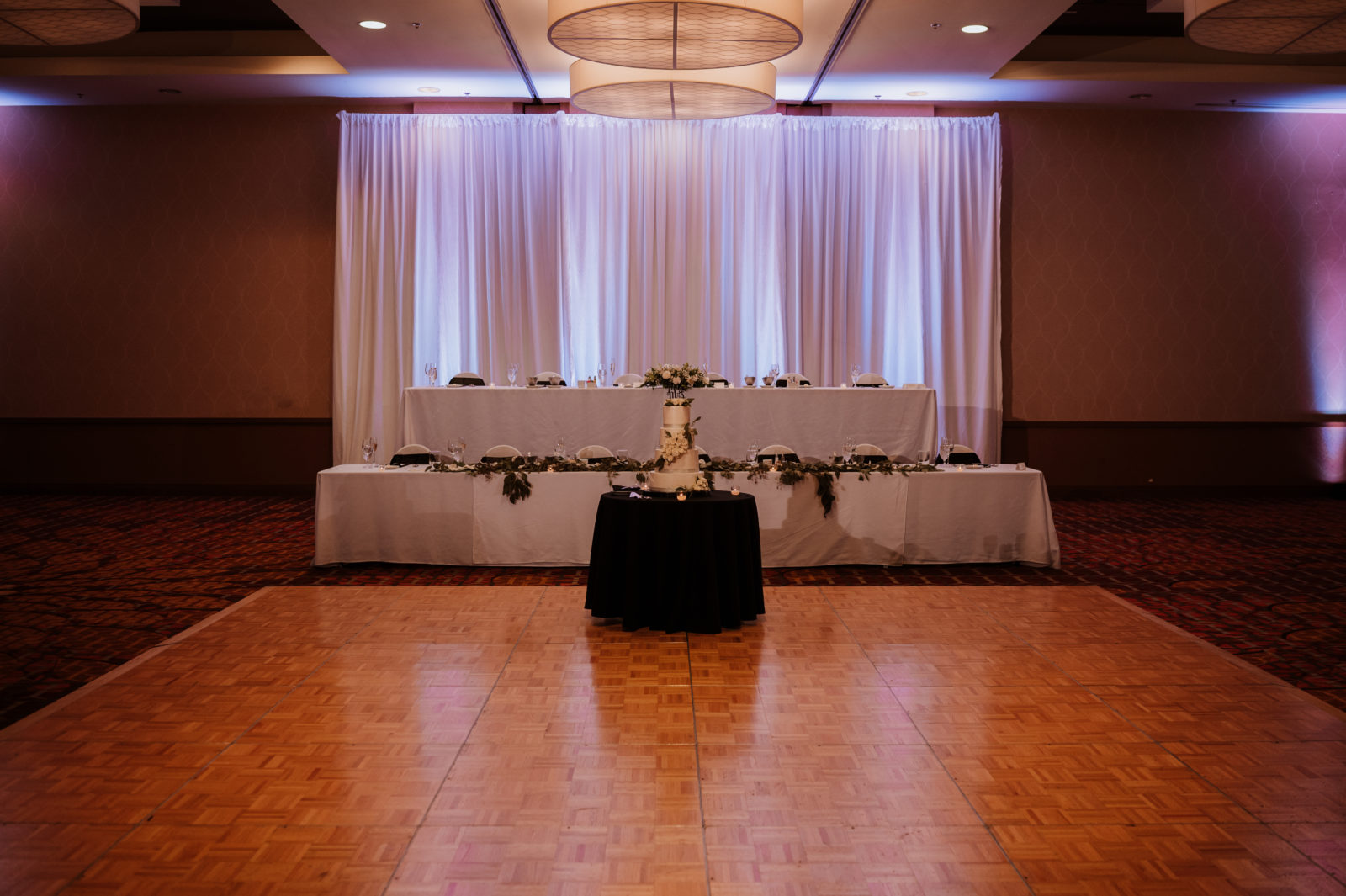 Chicago Marriott Naperville Wedding Venue - Eight Hands Wedding Photography