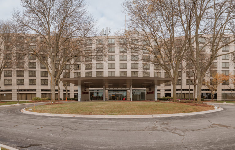 Chicago Marriott Naperville Wedding Venue - Eight Hands Wedding Photography